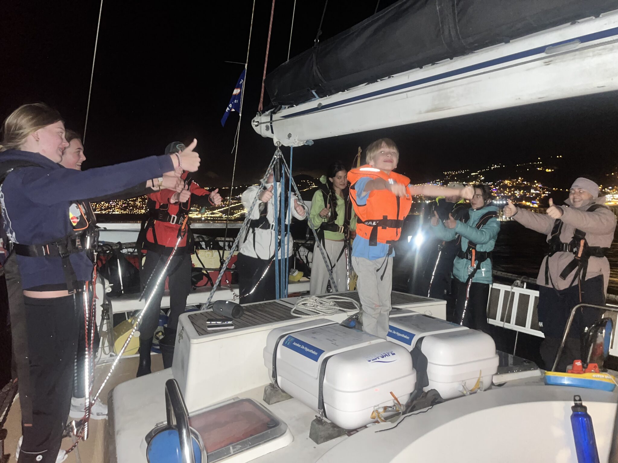 Merry Christmas from the Canary Islands. - Laura Dekker World Sailing ...