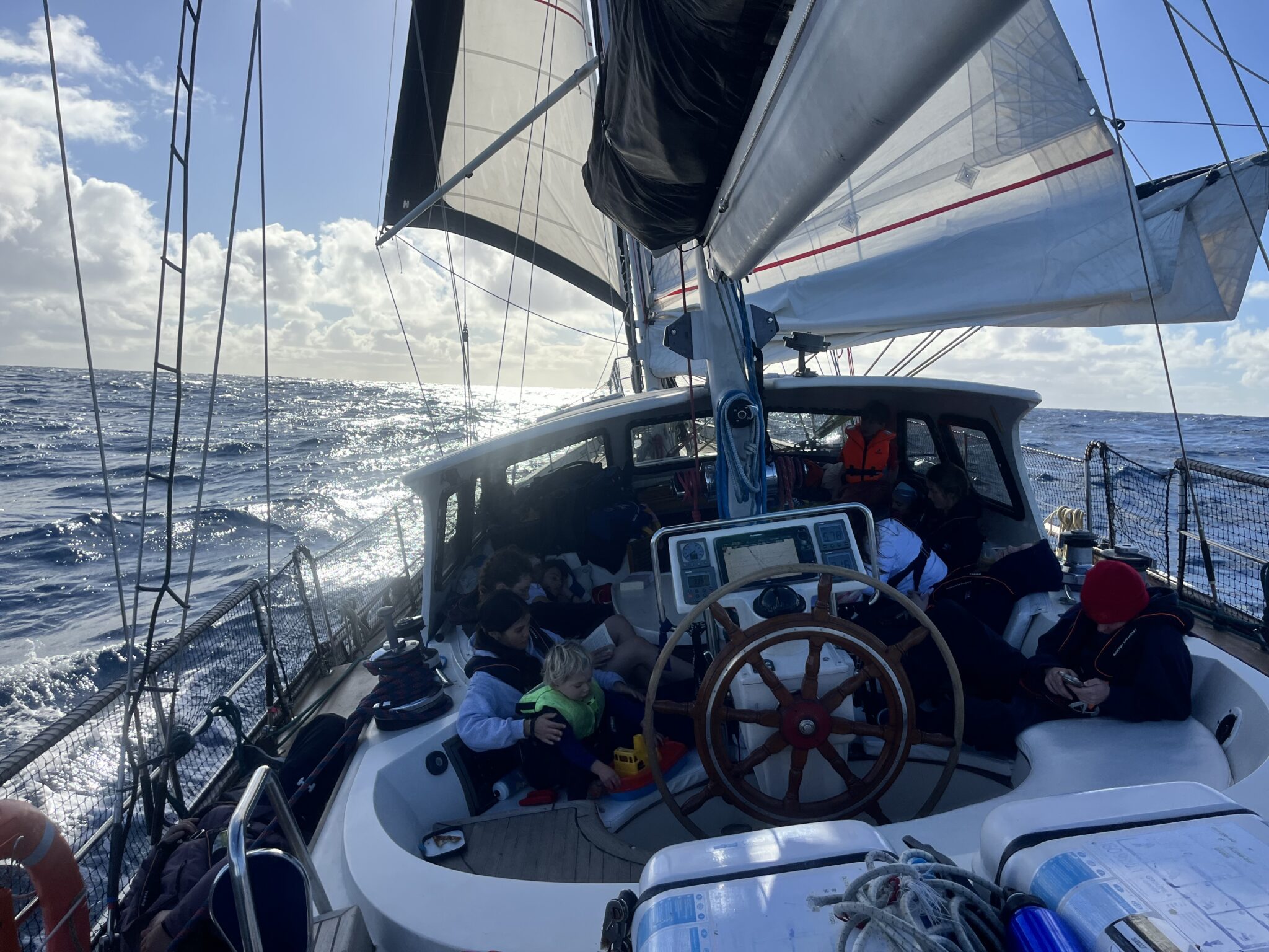 Merry Christmas from the Canary Islands. - Laura Dekker World Sailing ...